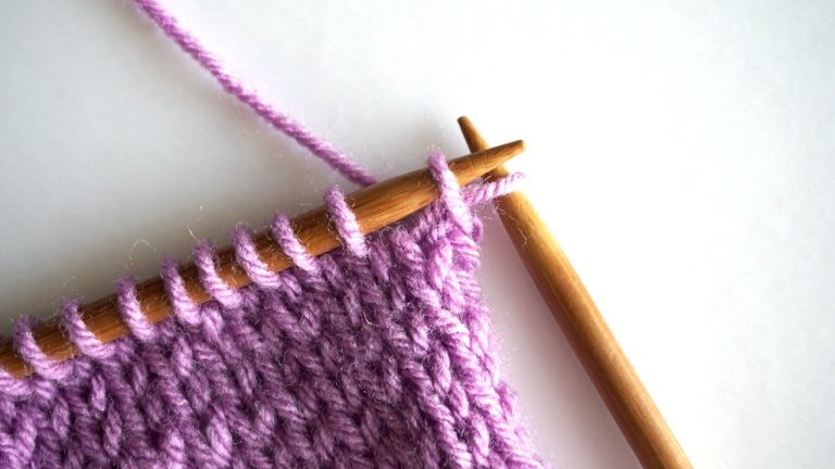 How To Knit a Stretchy Bind Off: 2 Easy Methods